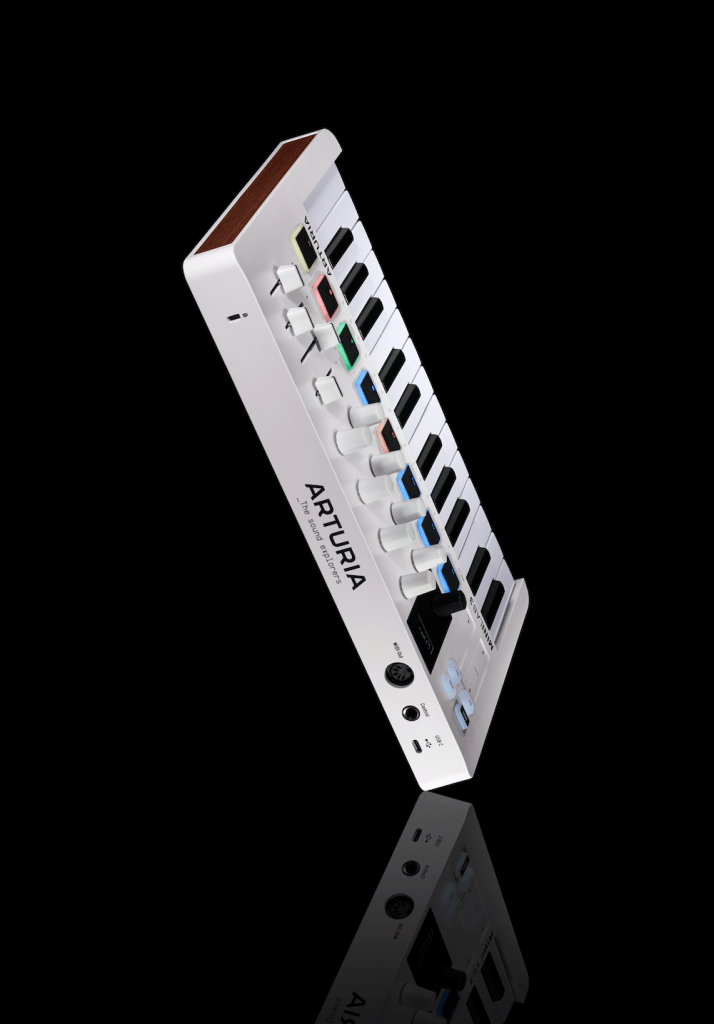 MiniLab 3 - DJLab